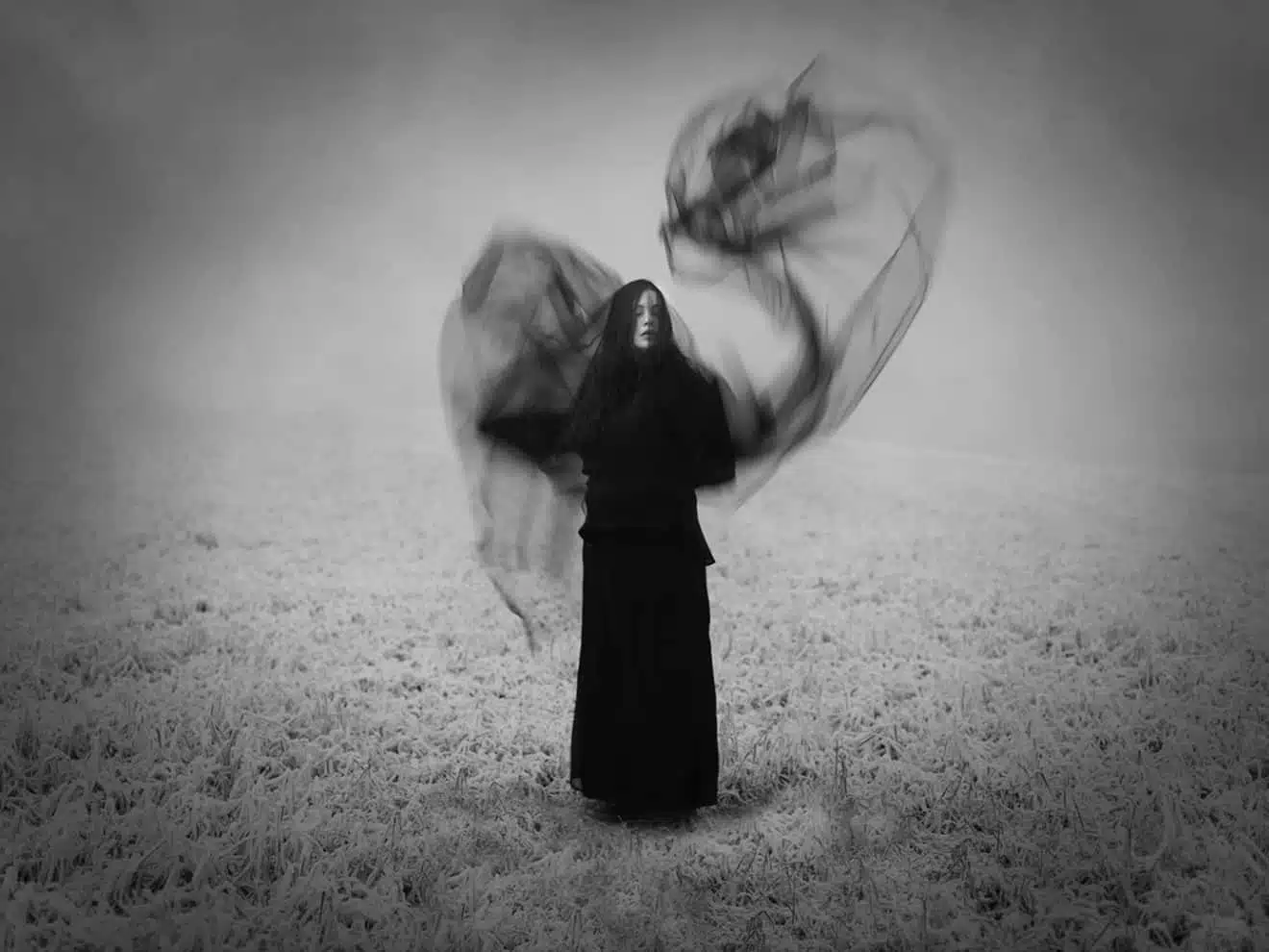 The Essence Of The Vampires Being Gothic Villains - Atmostfear ...