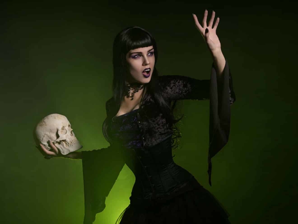 Beyond the Witchcraft Trials in the Age of Enlightenment - Atmostfear ...