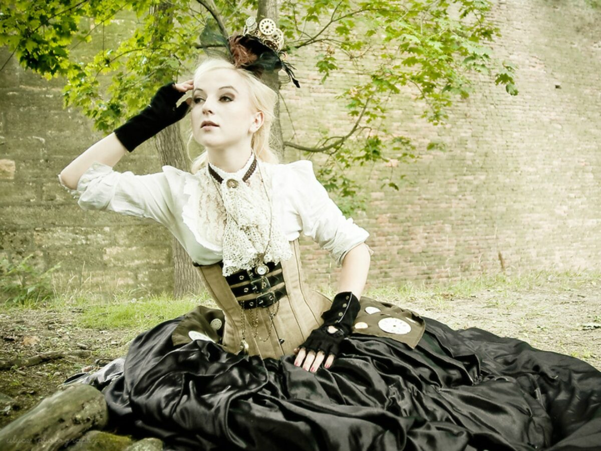 The Origin and Development of the Creative Goth Subculture - Atmostfear ...