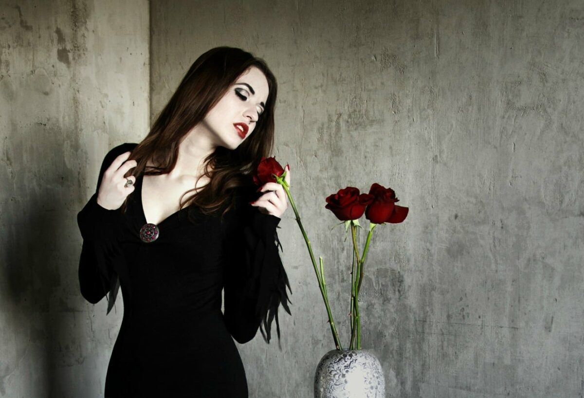 Gothic Fashion Lifestyle and the Undying Subcultural Ethos – Atmostfear ...