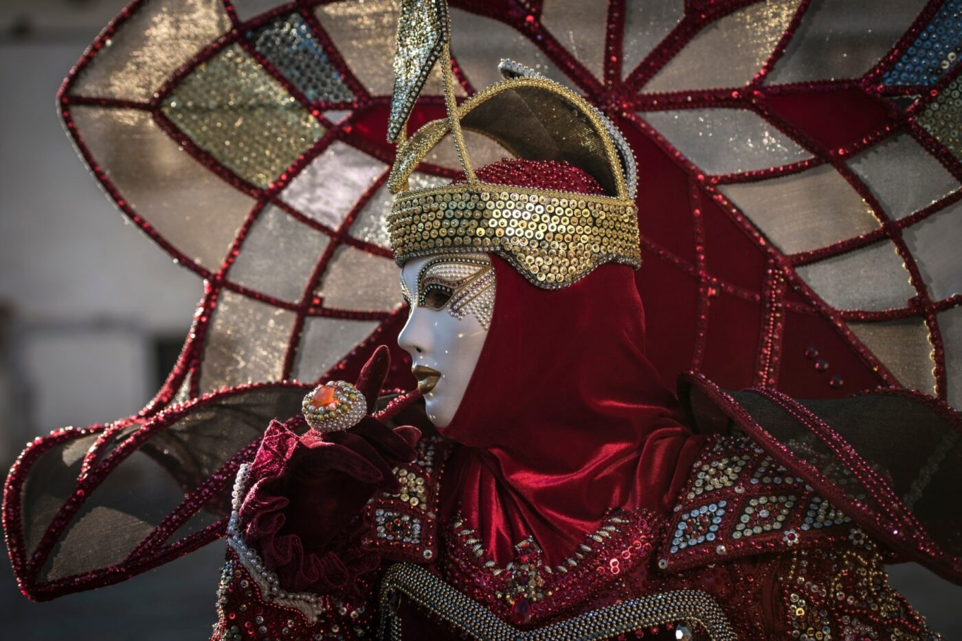 ‘Something Wicked This Way Comes’ and the Gothic Carnivalesque ...