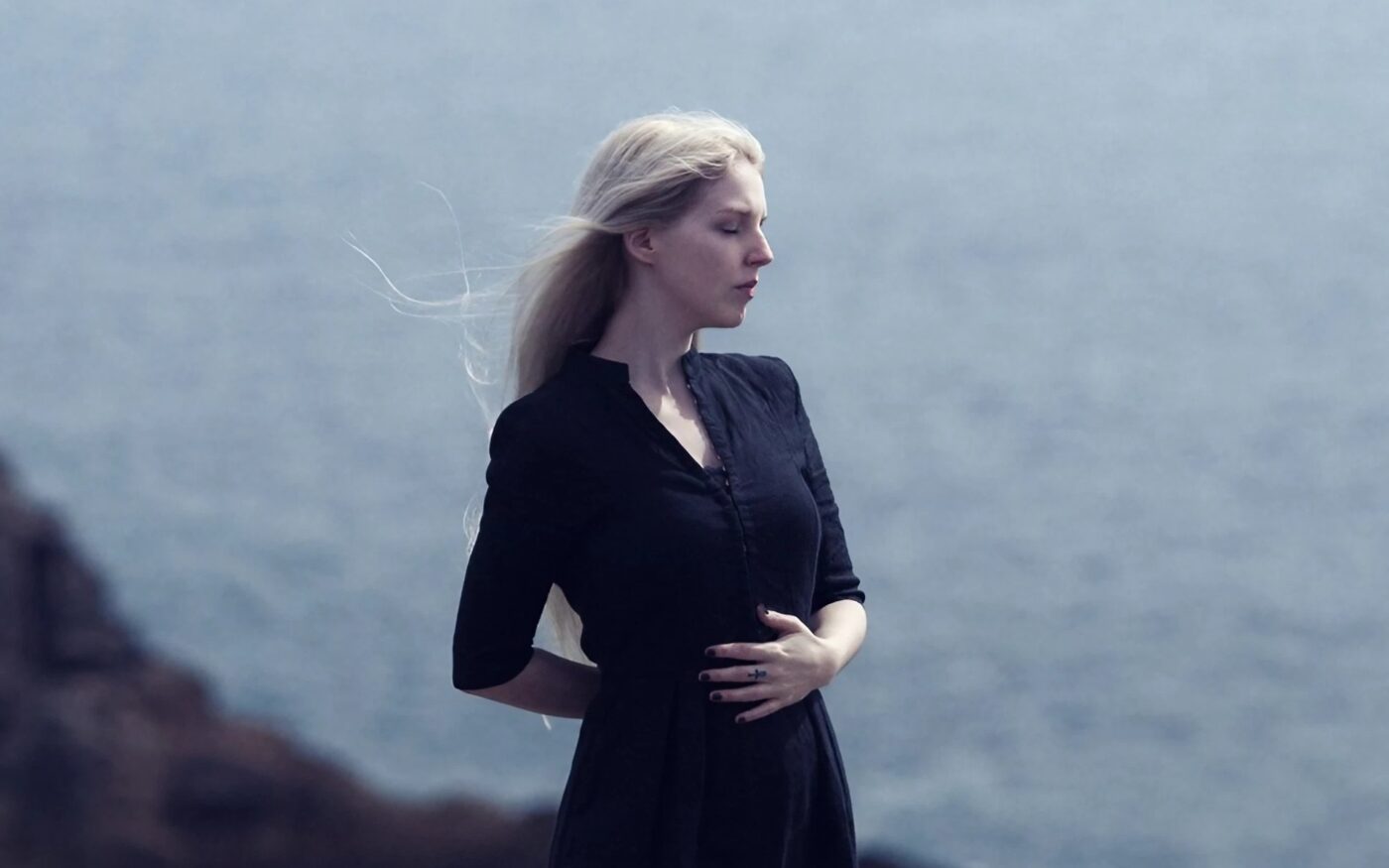 Sylvaine’s ‘Eg Er Framand’ Video Stands as a Norwegian Cultural ...